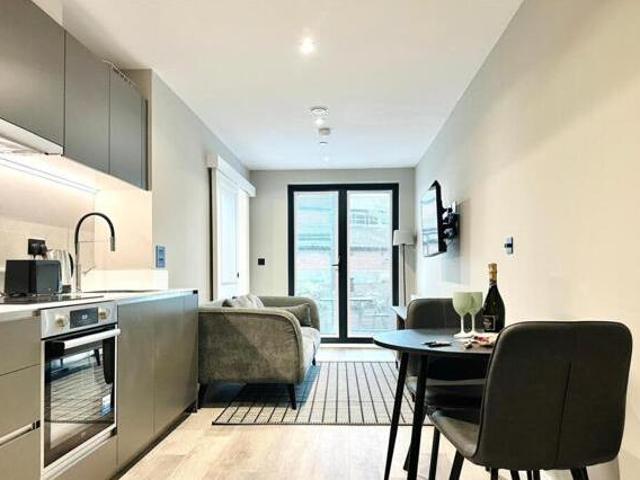 Springwell Gardens, Whitehall Road, 1 Bedroom Apartment