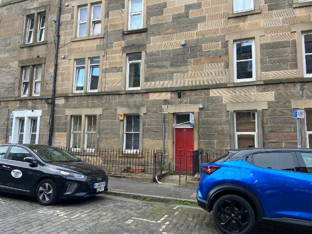 Springwell Place, Dalry, Edinburgh EH11, 1 bed flat to rent, £995 pcm | PrimeLocation