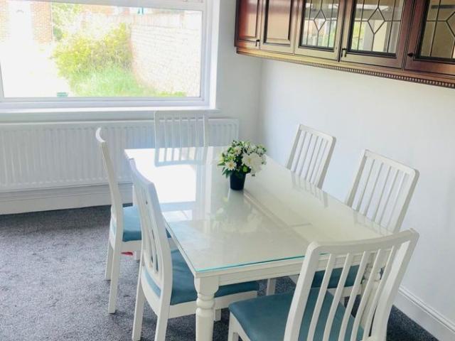 Springwell Road, Hounslow TW5, Room to rent, £900 pcm | PrimeLocation