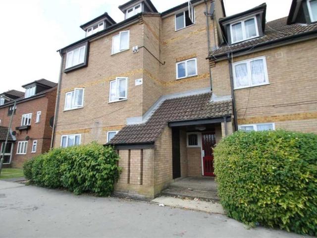 Springwood Crescent, Edgware HA8, 1 bed flat to rent, £1,175 pcm | PrimeLocation
