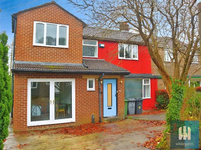 Springwood Hall Gardens, Springwood, Huddersfield HD1, 7 bed shared accommodation to rent, £3,337 pcm | PrimeLocation