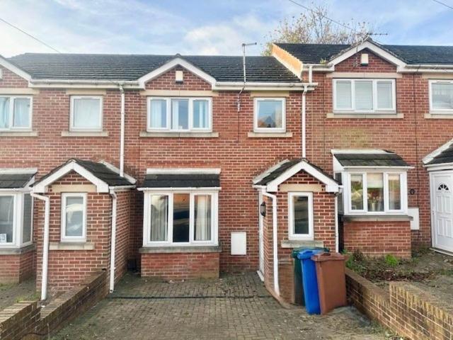Springwood Road, Hoyland, Barnsley S74, 3 bed terraced house to rent, £900 pcm | PrimeLocation
