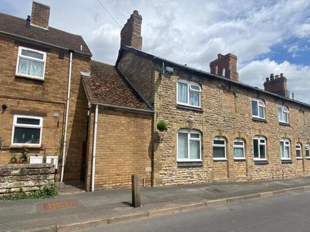 Spring Cottage, Binswood End, 2 Bedroom Cottage