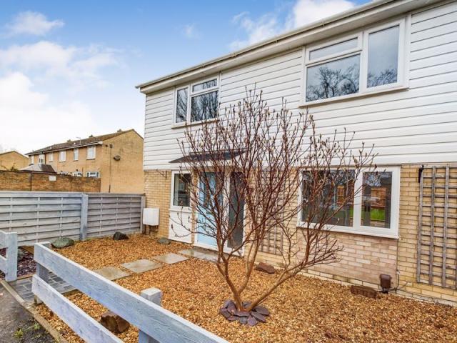 Spring Close, Huntingdon, Cambridgeshire 3 bedroom, Terraced