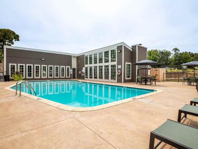 Spring Creek of Edmond Apartments 2 Bedroom Apartment for Rent at 777 E 15th St, Edmond, OK 73013