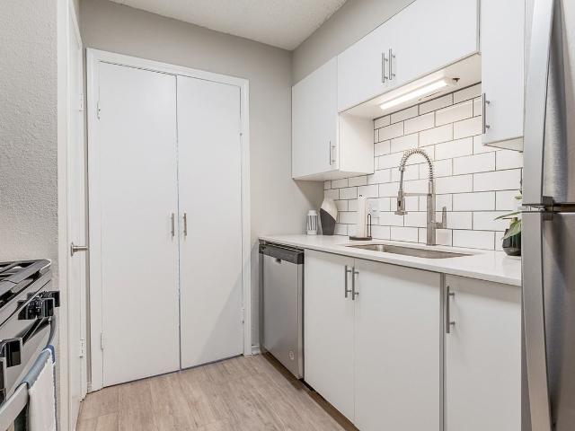 Spring Creek of Edmond Apartments 2 Bedroom Apartment for Rent at 777 E 15th St, Edmond, OK 73013