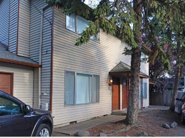 Spring Creek Trail 2 Bedroom Apartment for Rent at 8726 8726 8756 SE HENDERSON ST, Portland, OR 97266 Lents
