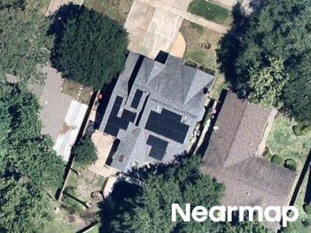 Spring Briar Ln