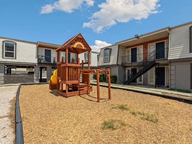Spring Gardens 2 Bedroom Apartment for Rent at 1714 Wirt Rd, Houston, TX 77055 Spring Branch East