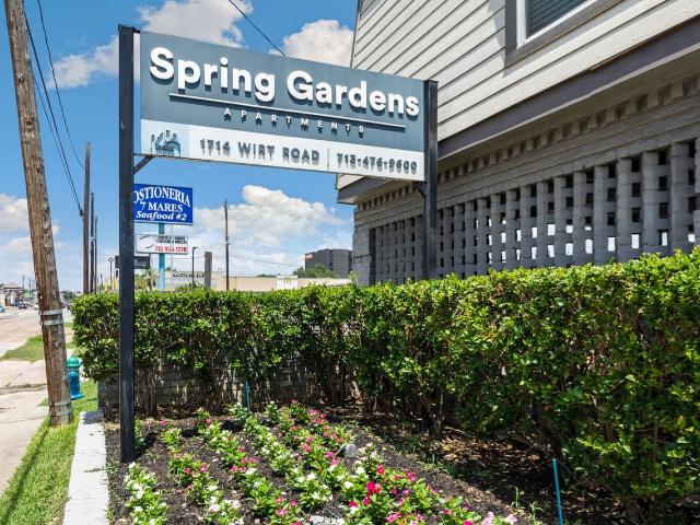 Spring Gardens 2 Bedroom Apartment for Rent at 1714 Wirt Rd, Houston, TX 77055 Spring Branch East