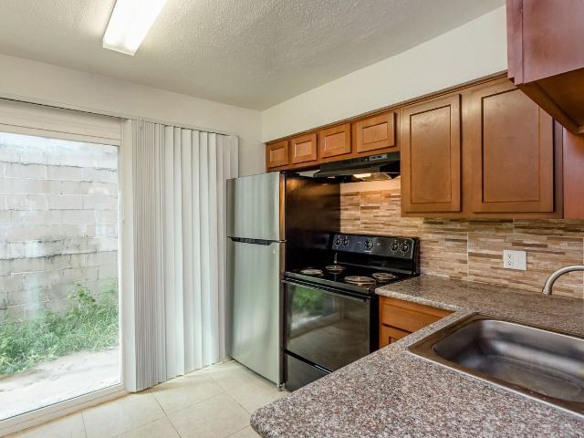 Spring Gardens 2 Bedroom Apartment for Rent at 1714 Wirt Rd, Houston, TX 77055 Spring Branch East