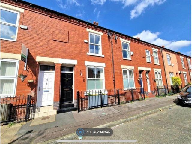 Spring Gardens, Salford M6, 2 bed terraced house to rent, £1,250 pcm | PrimeLocation