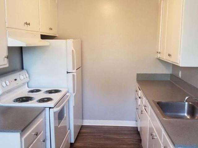 1625 Scenic Drive 1 Bedroom Apartment for Rent at 1625 Scenic Dr, Modesto, CA 95355