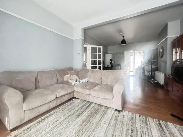 Spring Grove Crescent, Hounslow, TW3 4DD
