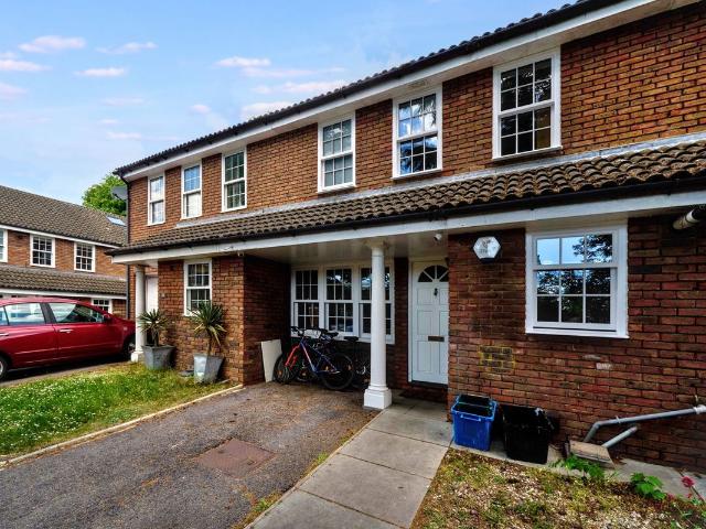 Spring Grove, Hampton TW12, 3 bed terraced house to rent, £2,995 pcm | PrimeLocation
