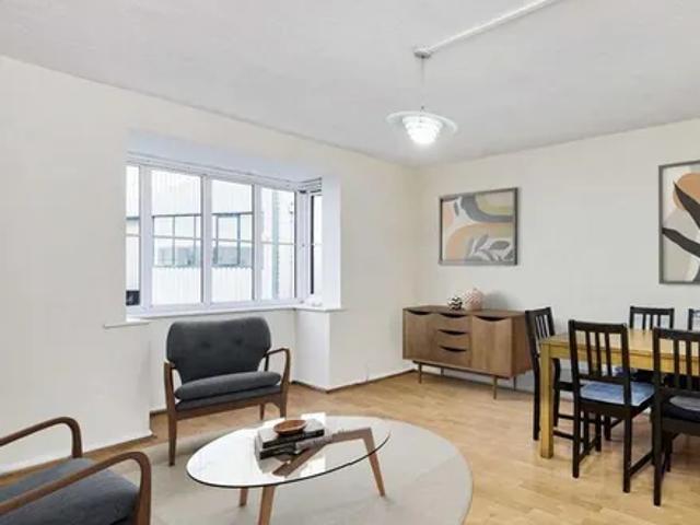 Spring Grove, London, CR4 2NN, United Kingdom | 2 bed apartment for rent #139545359 | Rentberry