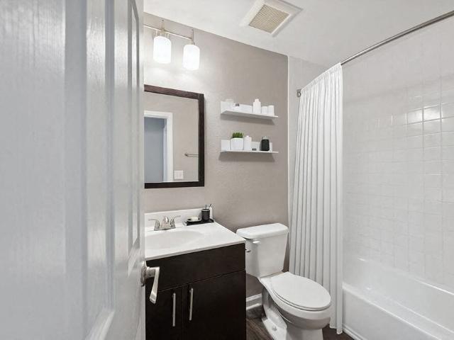 Spring Forest 3 Bedroom Apartment for Rent at 5014 Sedgewick Dr, Raleigh, NC 27616