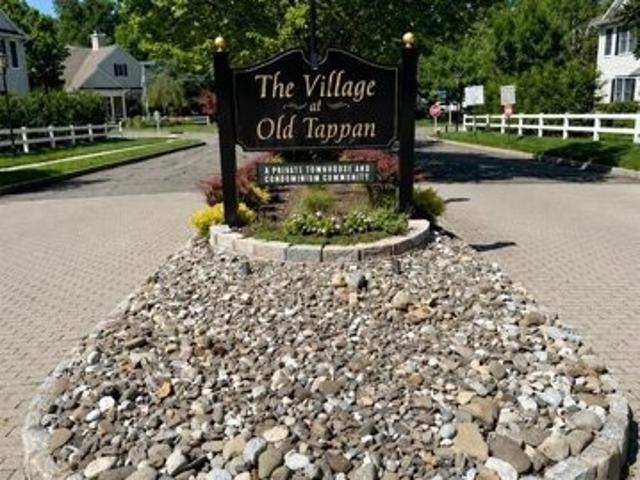 Spring Hollow Rd, Old Tappan, Condo For Sale
