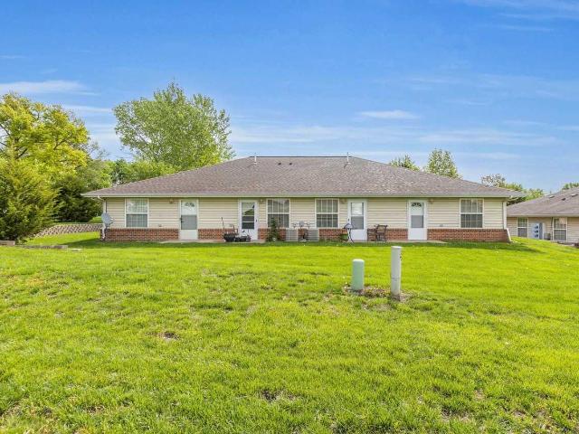Spring Hill Villas 1 Bedroom Apartment for Rent at 21541 S Main St, Spring Hill, KS 66083