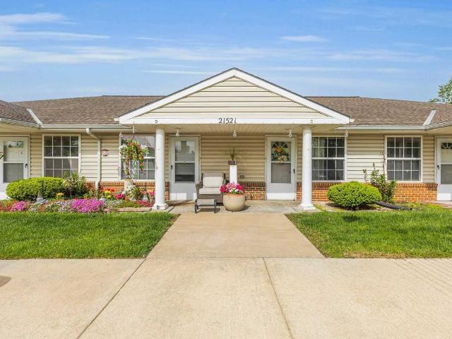 Spring Hill Villas 2 Bedroom Apartment for Rent at 21541 S Main St, Spring Hill, KS 66083