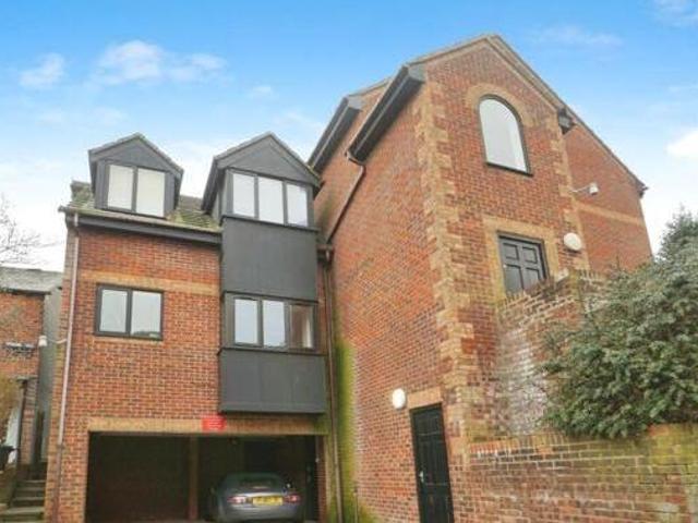 Spring Hill, Crookes, 2 Bedroom Flat