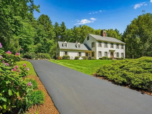 Spring Hill Rd, Bedford, Home For Sale
