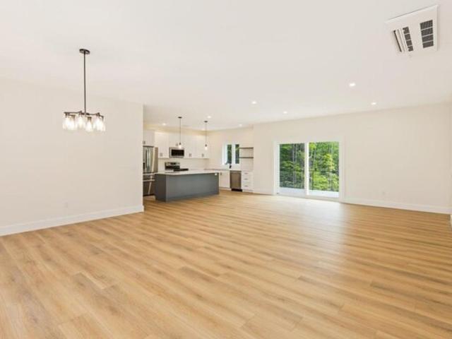 Spring Hill Rd, Hancock, Home For Sale