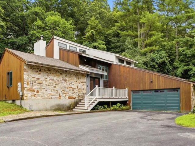 Spring Hill Rd, Mont Vernon, Home For Sale