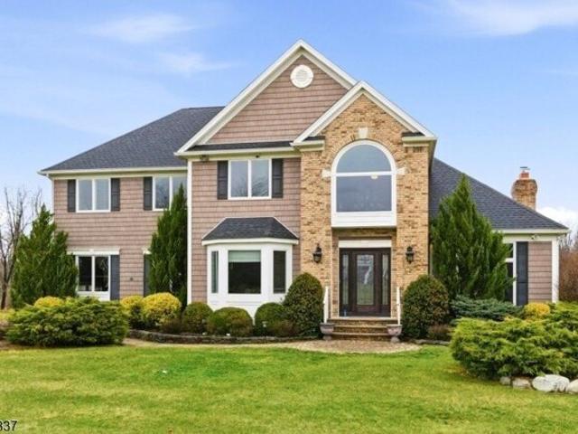 Spring Hunter Ct, Green Township, Home For Sale