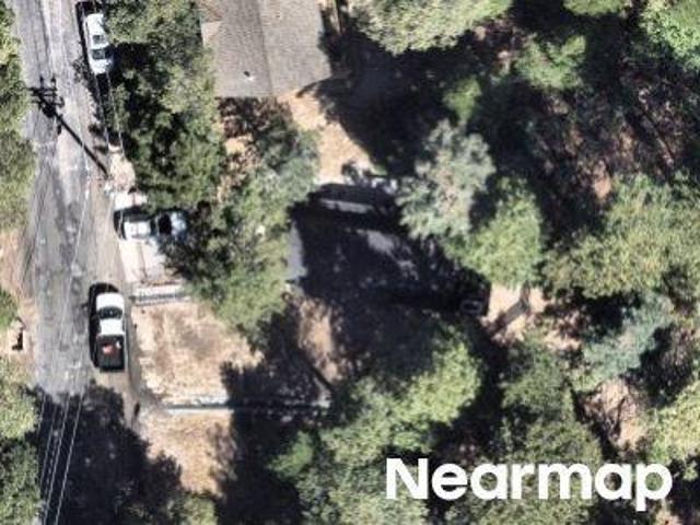 Spring Oak Dr