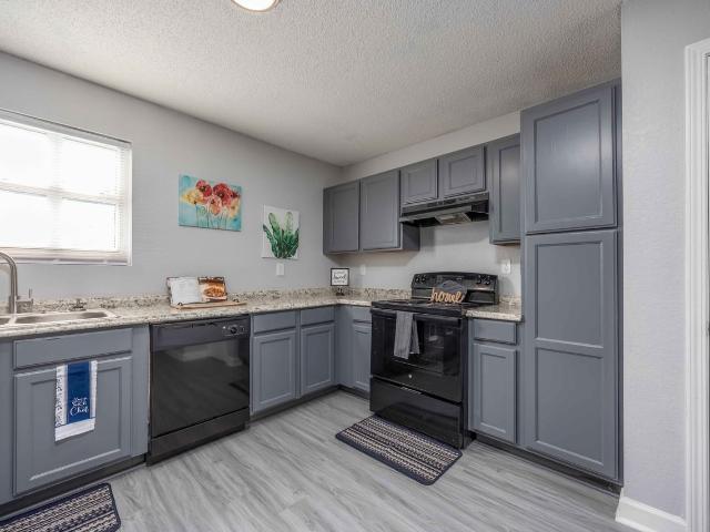 Spring Landing 1 Bedroom Apartment for Rent at 2001 Torch Hill Rd, Columbus, GA 31903