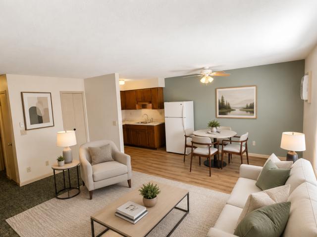 Spring Manor Apartments