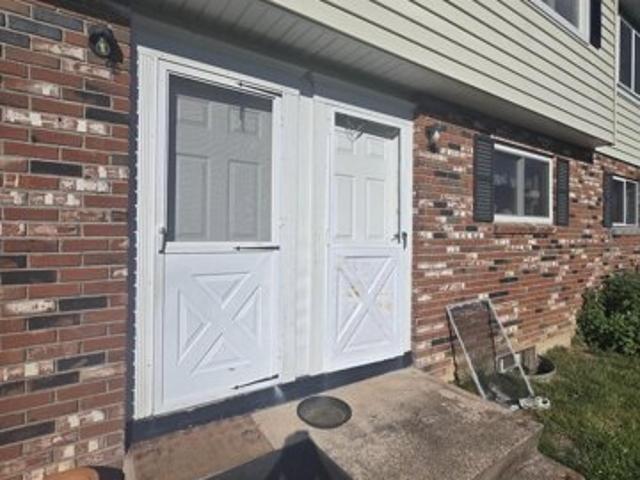 Spring St Apt F, Naugatuck, Home For Sale