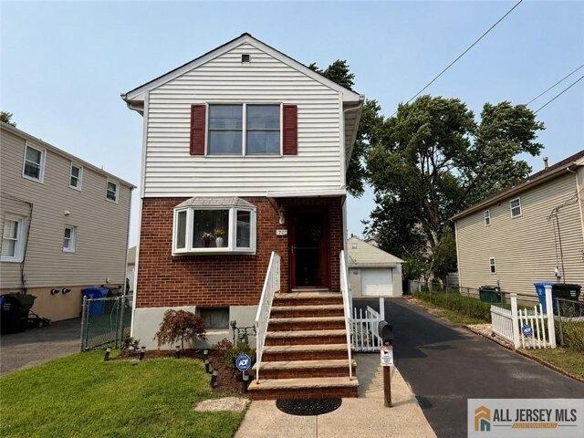 Spring St, Woodbridge Proper, Home For Sale