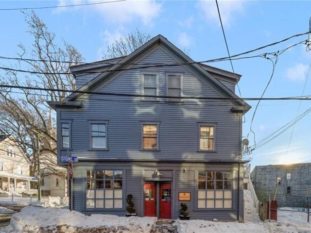 Spring St Unit,newport, Condo For Sale