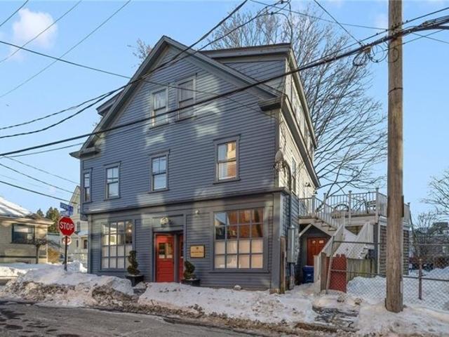 Spring St Unit,newport, Condo For Sale