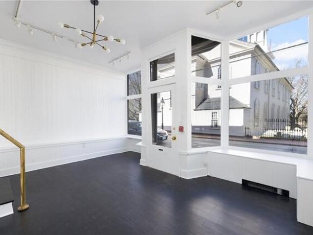 Spring St Unit,newport, Condo For Sale