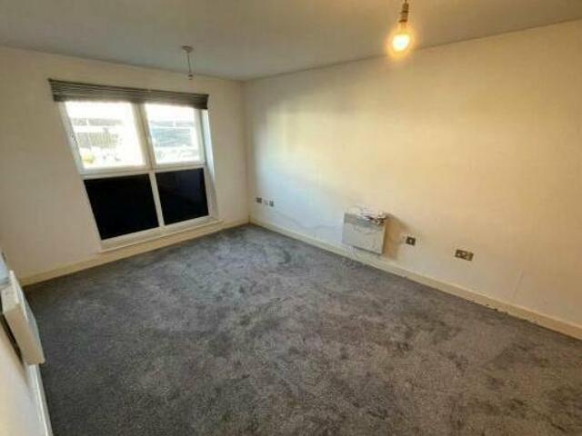 Spring Street, Hull, 2 Bedroom Flat