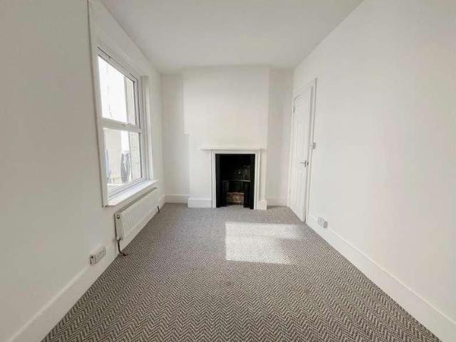 Spring Street, St. Leonards, TN37