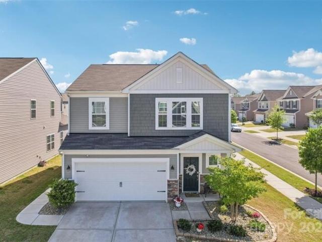 Spring Peeper Ln, Lancaster, Home For Sale