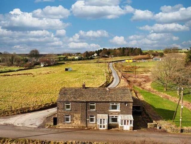 Spring Rock, Lightazels Road, 3 Bedroom Cottage