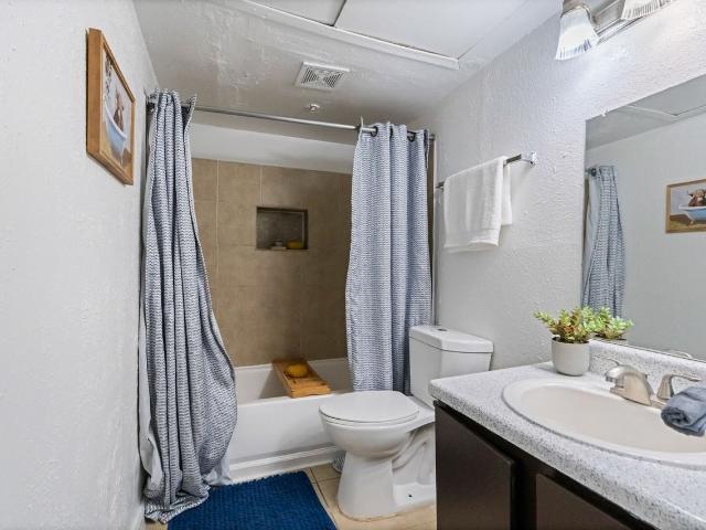 Spring Rose Studio Apartment for Rent at 10000 Club Creek Dr, Houston, TX 77036 Westwood