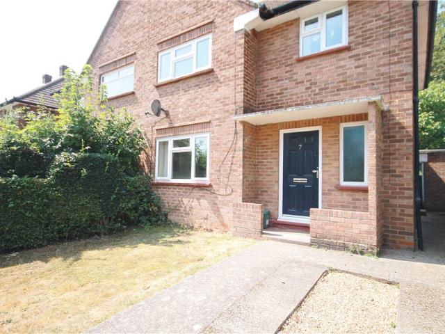 Spring Rise, Egham, Surrey TW20, 4 bed semi detached house to rent, £2,500 pcm | PrimeLocation