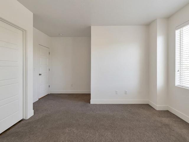 Spring Run Townhomes 3 Bedroom Apartment for Rent at 965 E Murray Holladay Rd, Millcreek, UT 84117 Millcreek