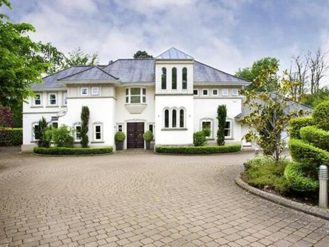 Spring Woods, Wentworth, 5 Bedroom Detached