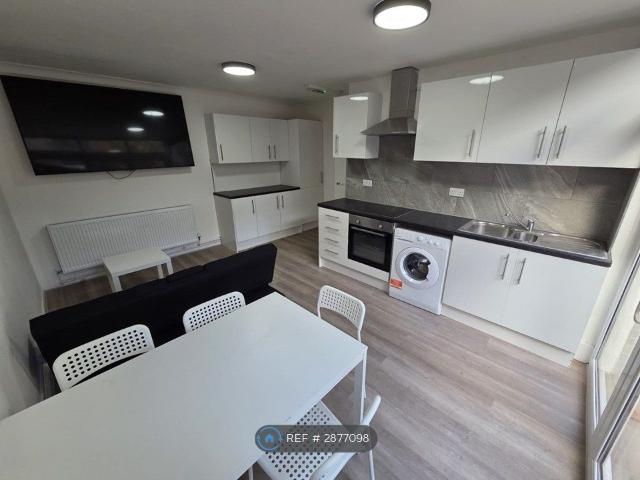 Spring Walk, London E1, 6 bed semi detached house to rent, £7,000 pcm | PrimeLocation