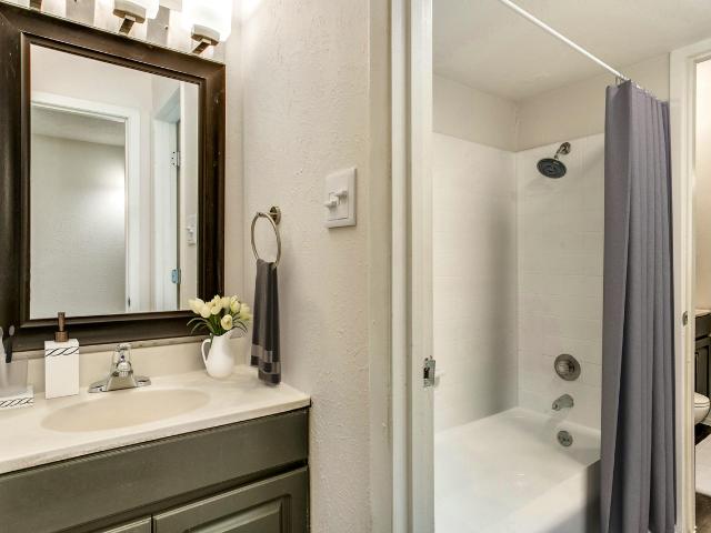 Spring Valley Apartments 2 Bedroom Apartment for Rent at 807 S Main St, Euless, TX 76040