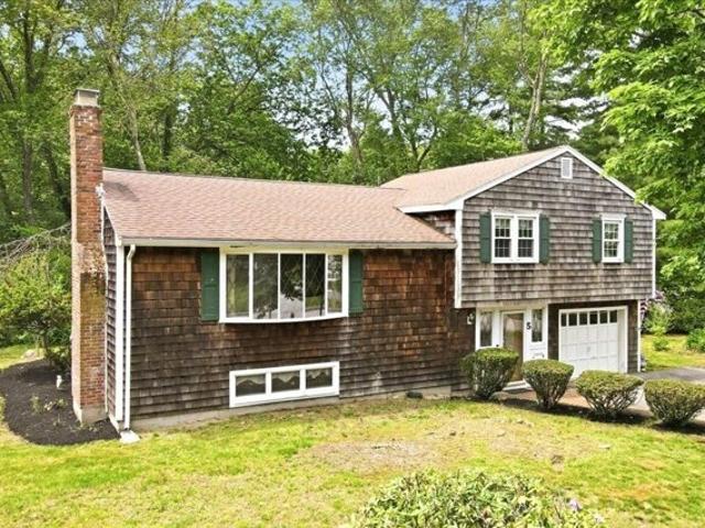 Spring Valley Rd, Medfield, Home For Sale