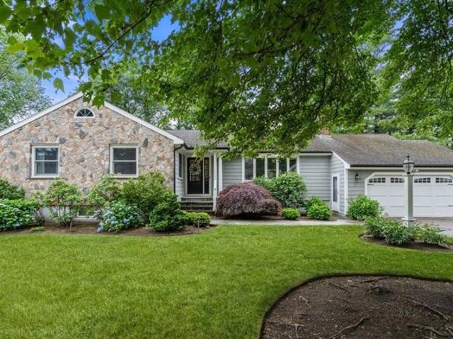 Spring Valley Rd, Belmont, Home For Sale