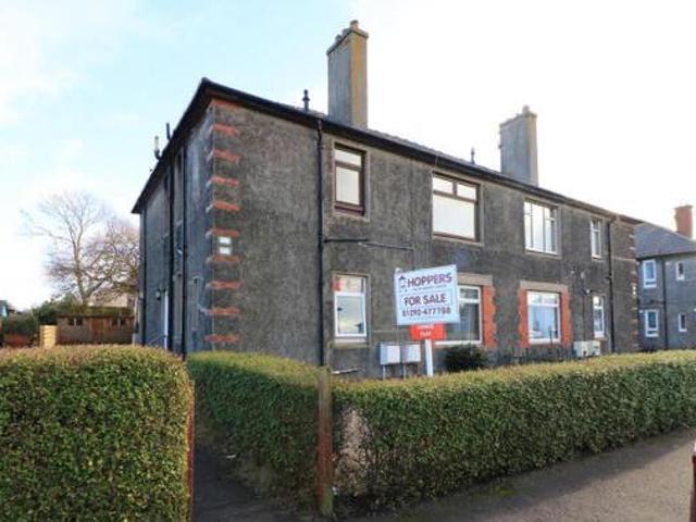 Springbank Road, 2 Bedroom Flat
